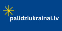 Zils krāsu laikums, pa kreisi saules imitācija. Ar baltiem burtiem teksts saite uz tīmekļvietni www.palidziukrainai.lv